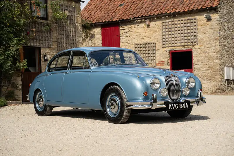 Iconic Auctioneers | The Classic Sale at the NEC Classic Motor Show 2025