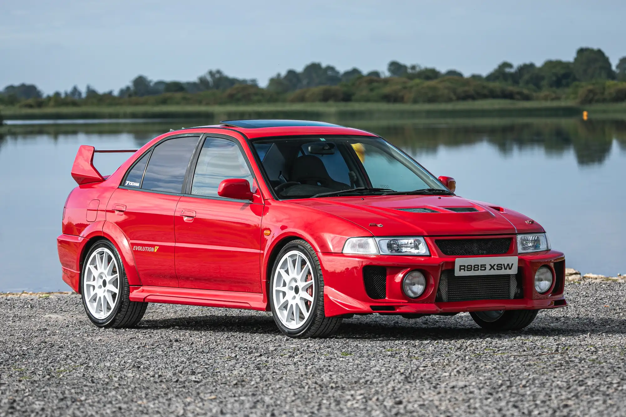 Iconic Auctioneers | 1998 Mitsubishi Lancer GSR Evo V -Sold