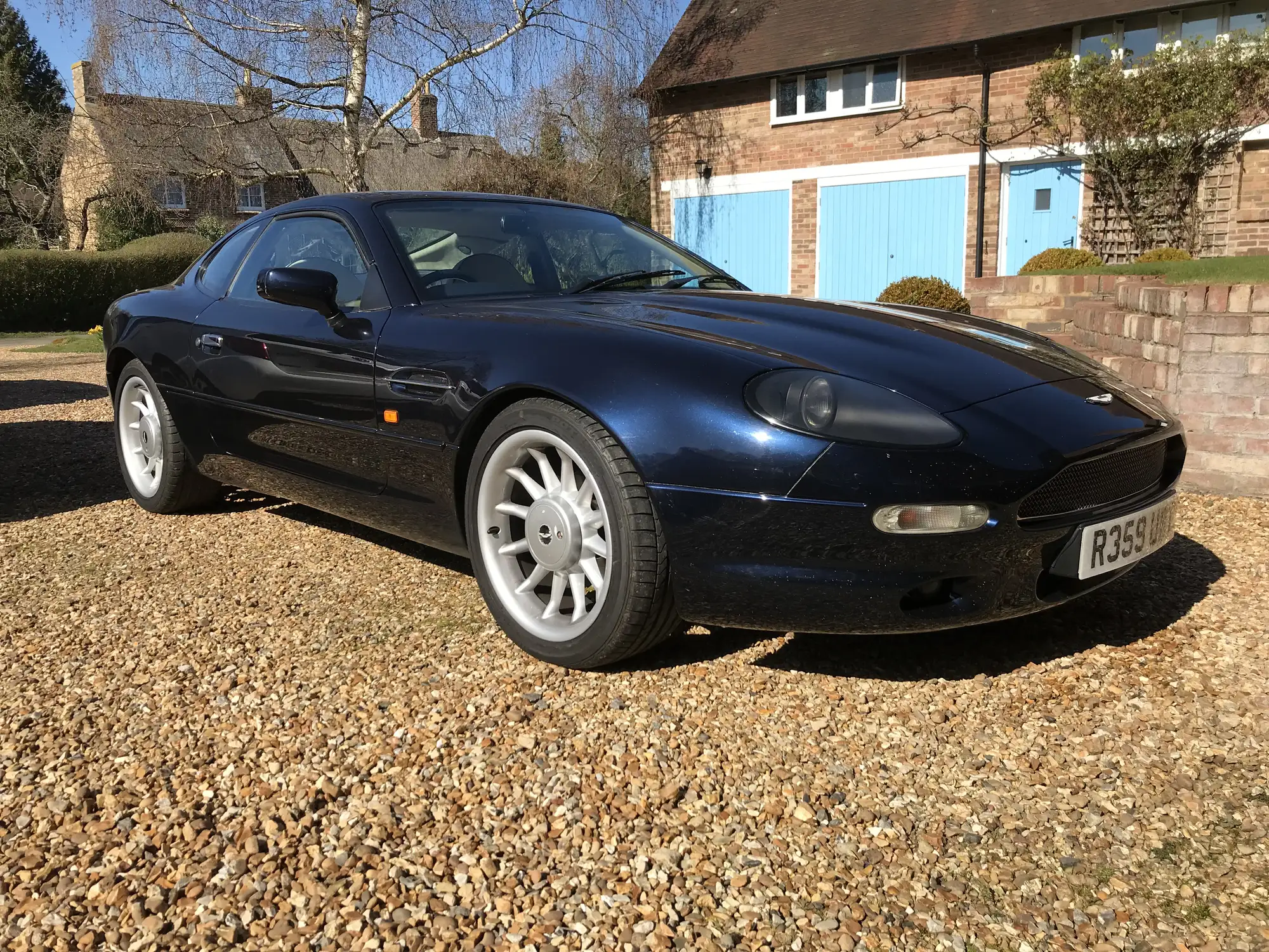Iconic Auctioneers | 1997 Aston Martin DB7-Sold