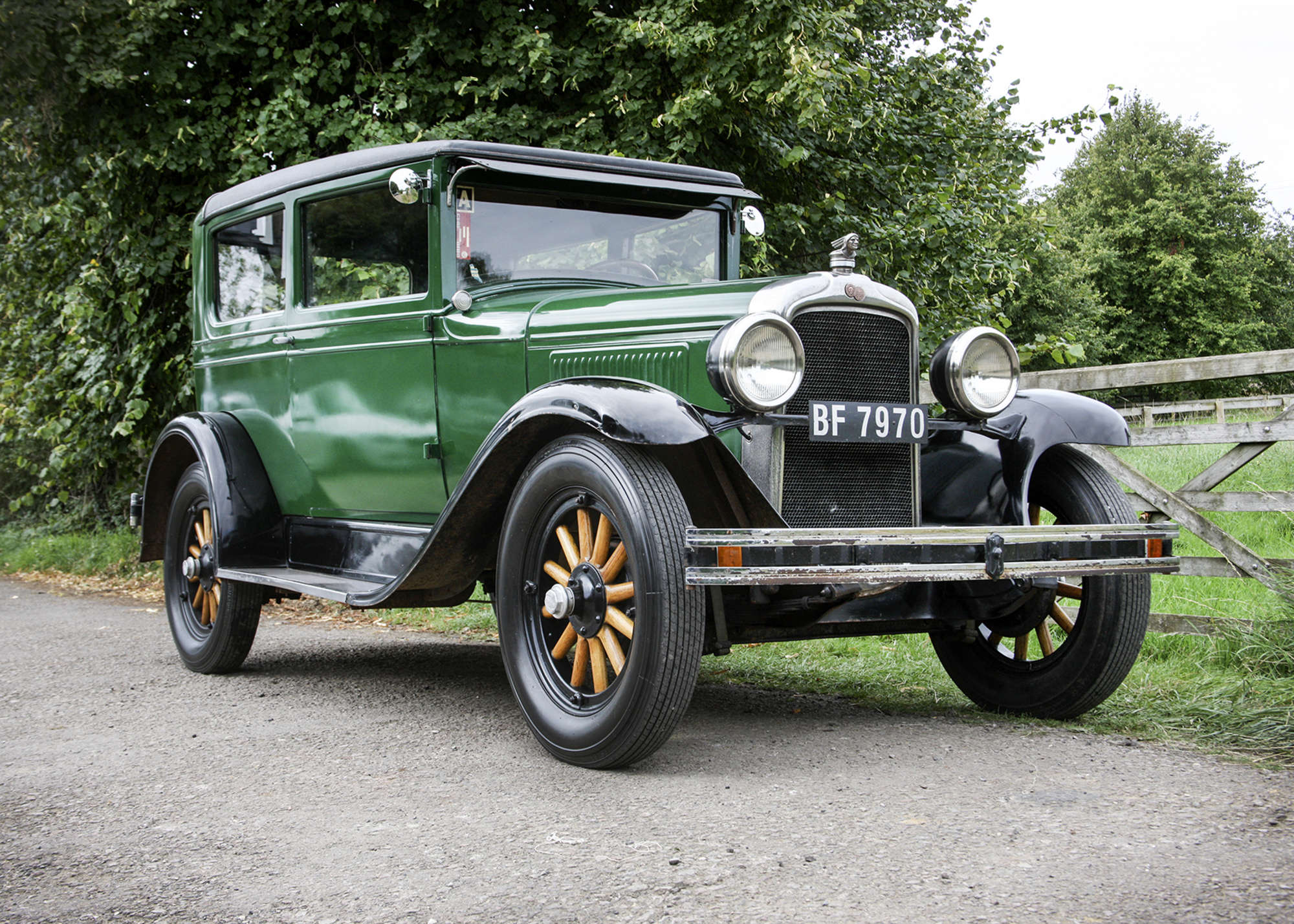 Iconic Auctioneers | 1928 Pontiac 6-28 2-door Sedan-Sold