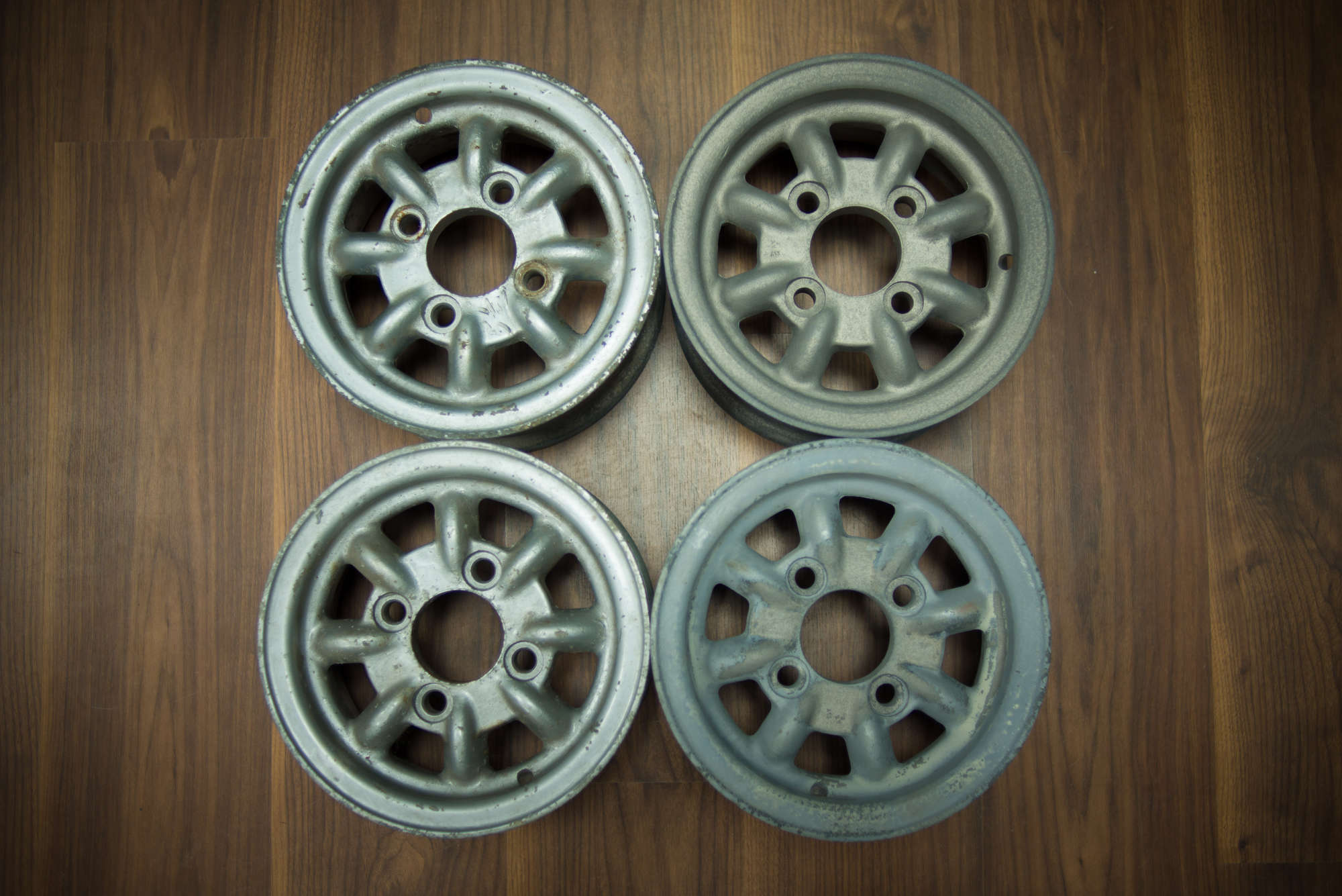 Iconic Auctioneers | Set of four original Minilite Mag alloy wheels-Sold