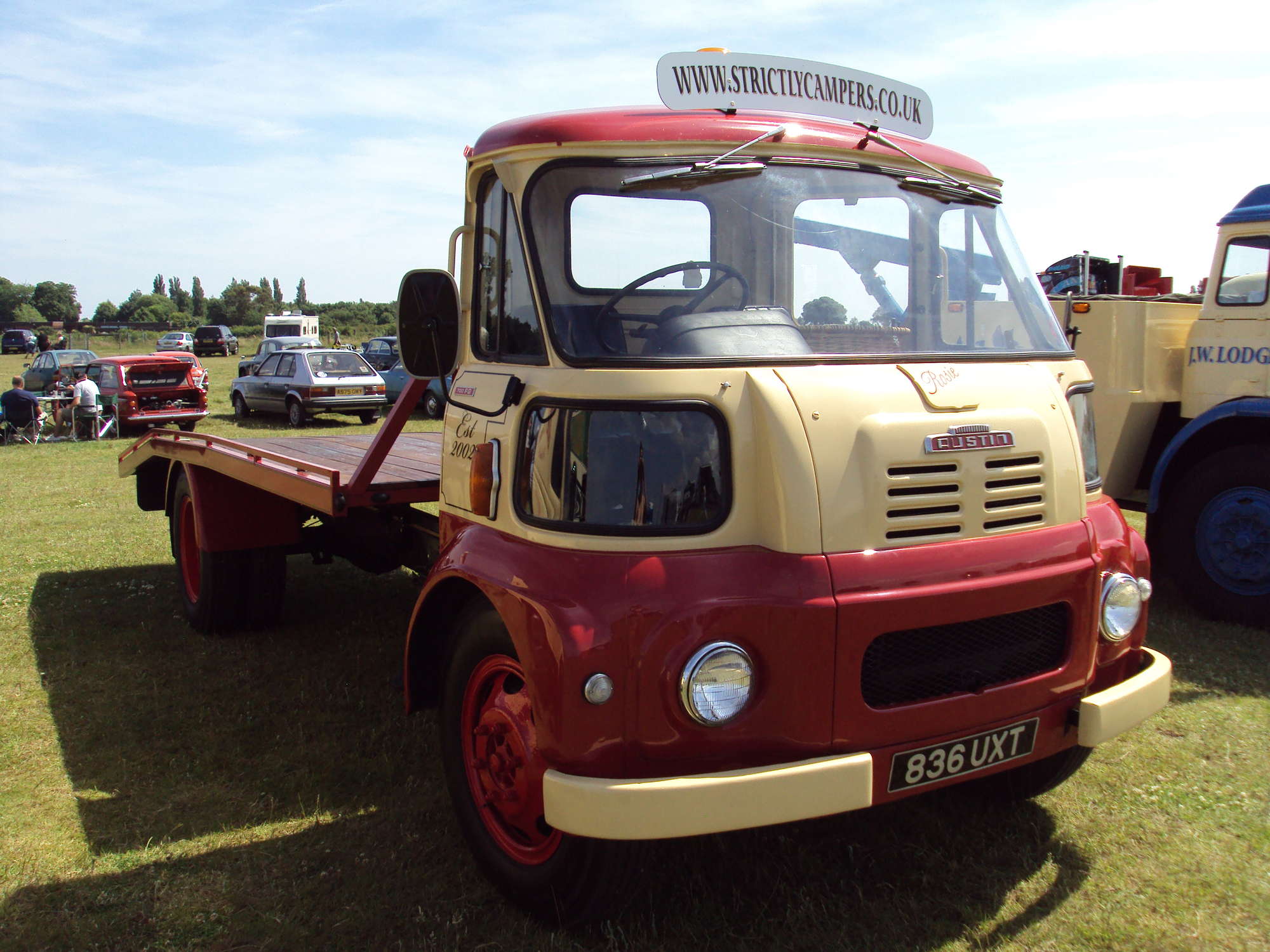 Iconic Auctioneers | 1961 Austin FG 700 Transporter Truck-Auction Lot