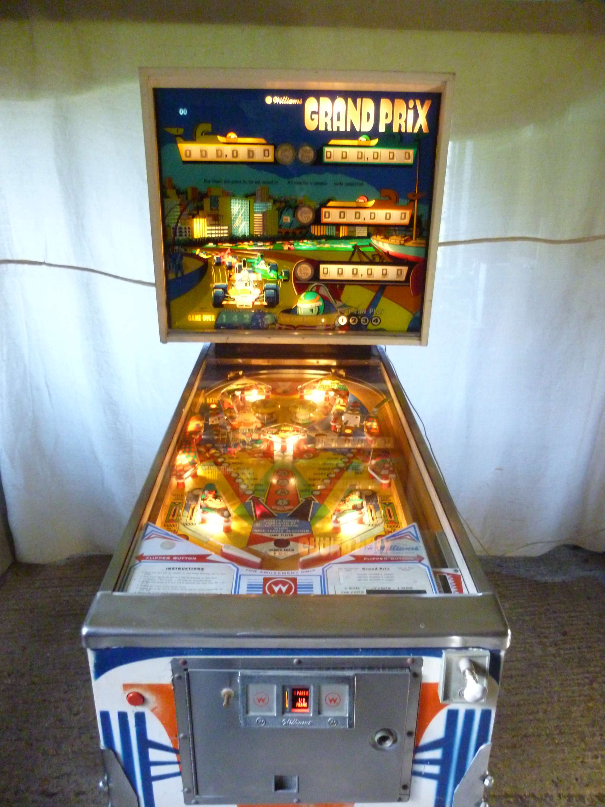 Iconic Auctioneers | Pinball Table featuring Williams Grand Prix ...