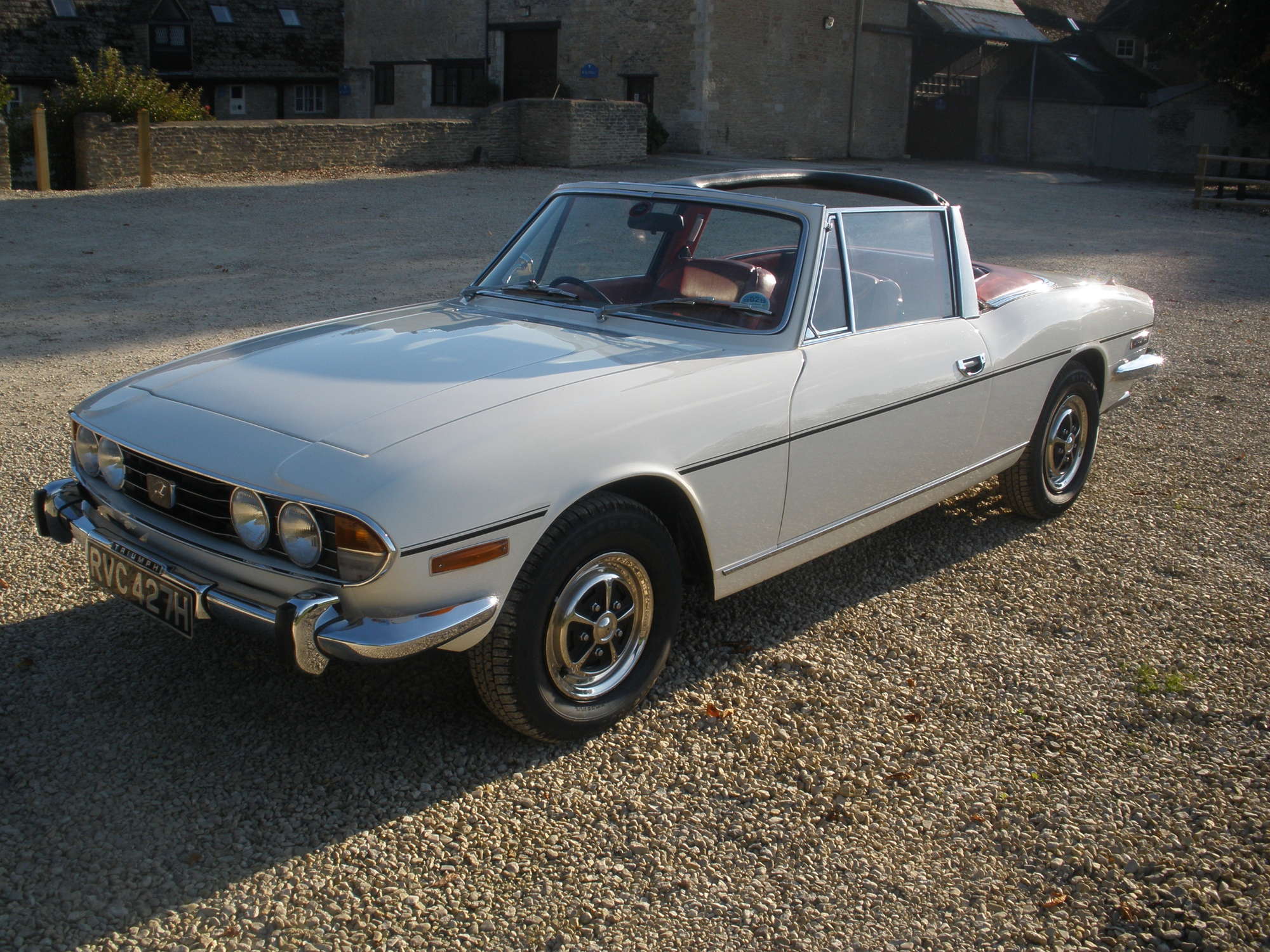 Iconic Auctioneers | 1970 Triumph Stag 'LD6'-Sold