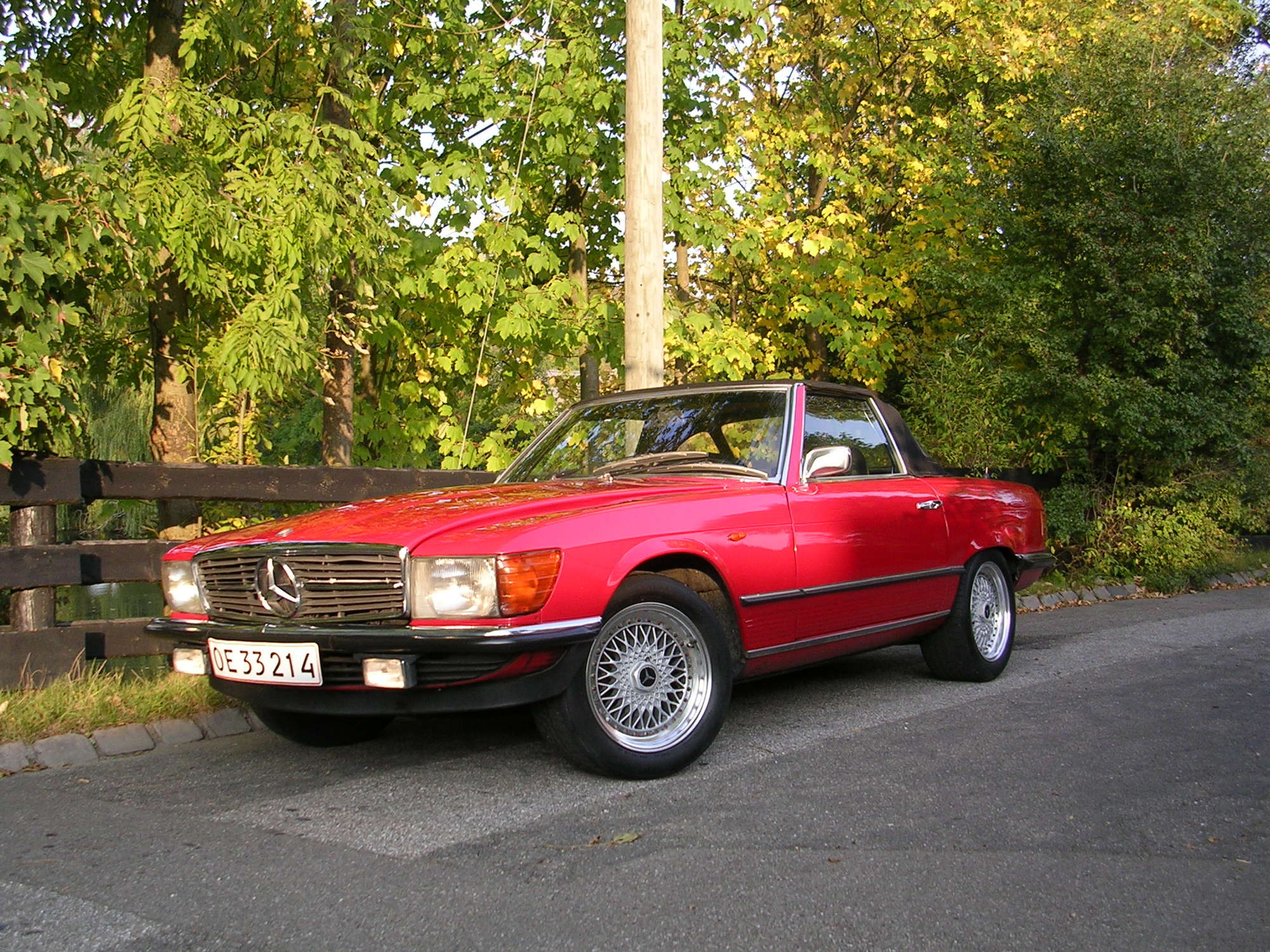 Iconic Auctioneers | 1971 Mercedes-Benz SL350 (R107)-Sold