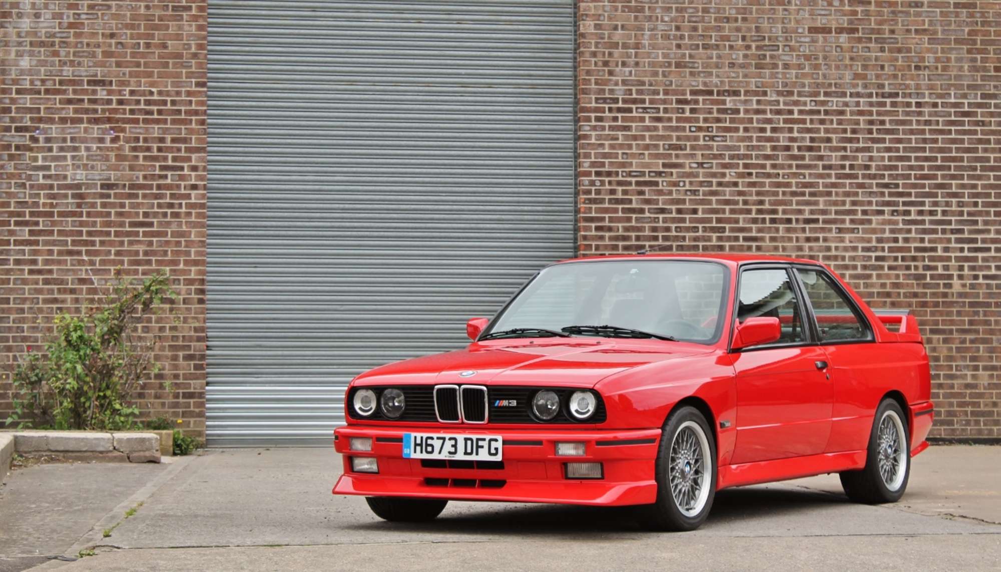 Iconic Auctioneers | 1991 BMW E30 M3-Auction Lot