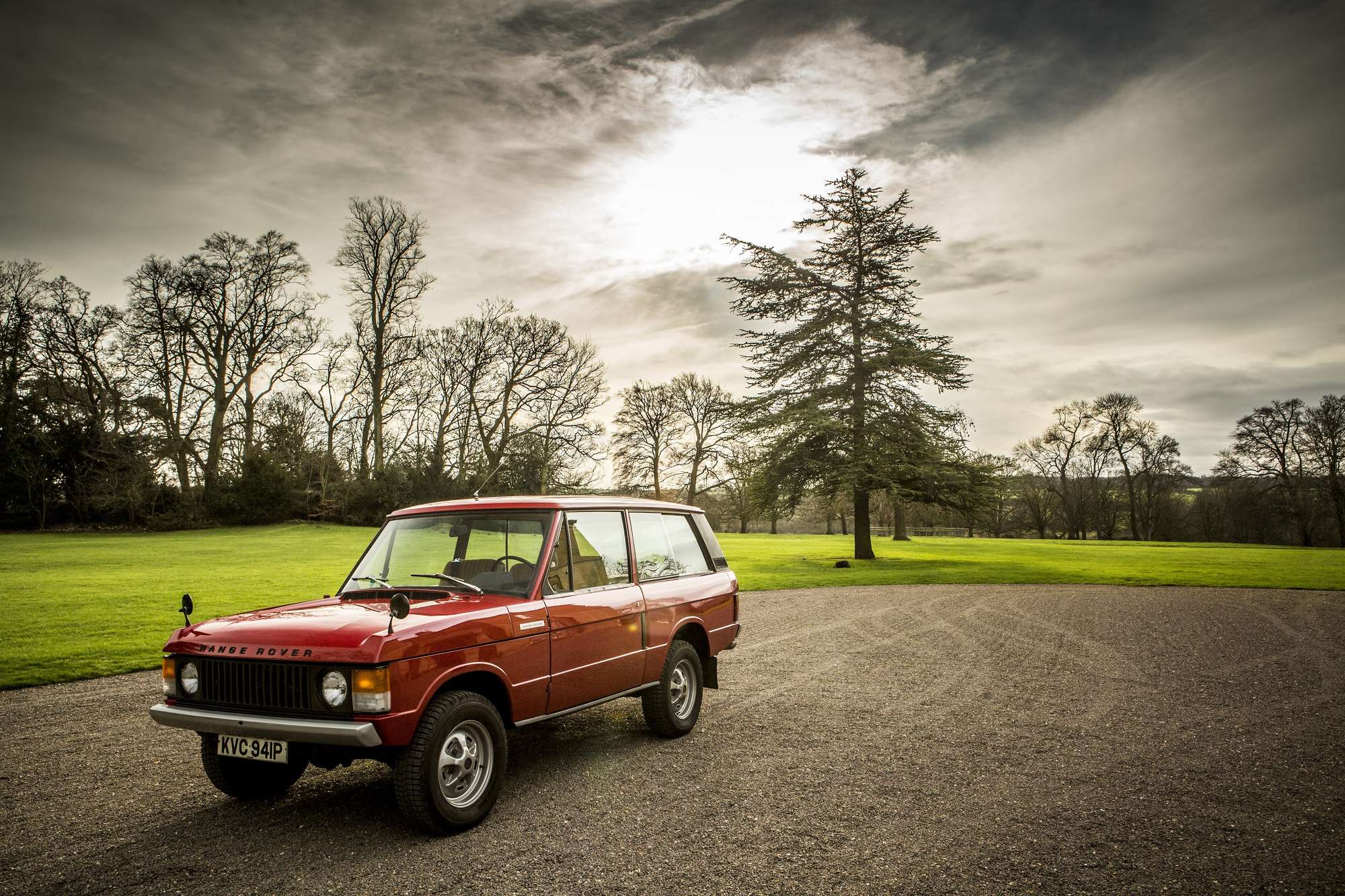 Iconic Auctioneers | 1975 Range Rover (Suffix D)-Sold