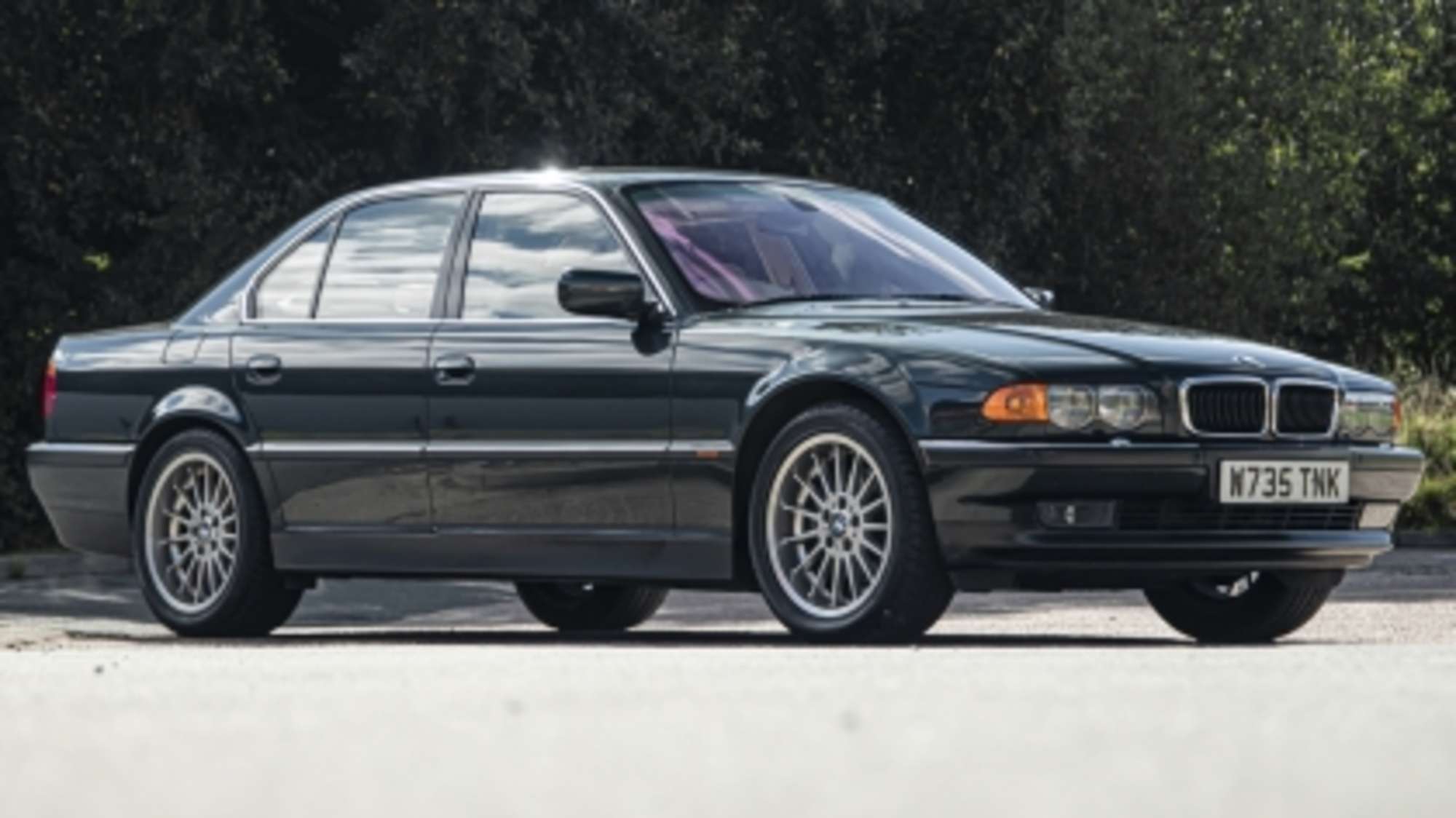 Iconic Auctioneers | 2000 BMW 735i Individual (E38)-Sold