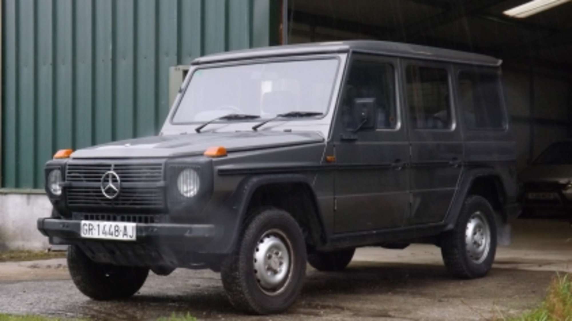 Iconic Auctioneers | 1987 Mercedes-Benz G-Wagen 300GD (W460)-Sold