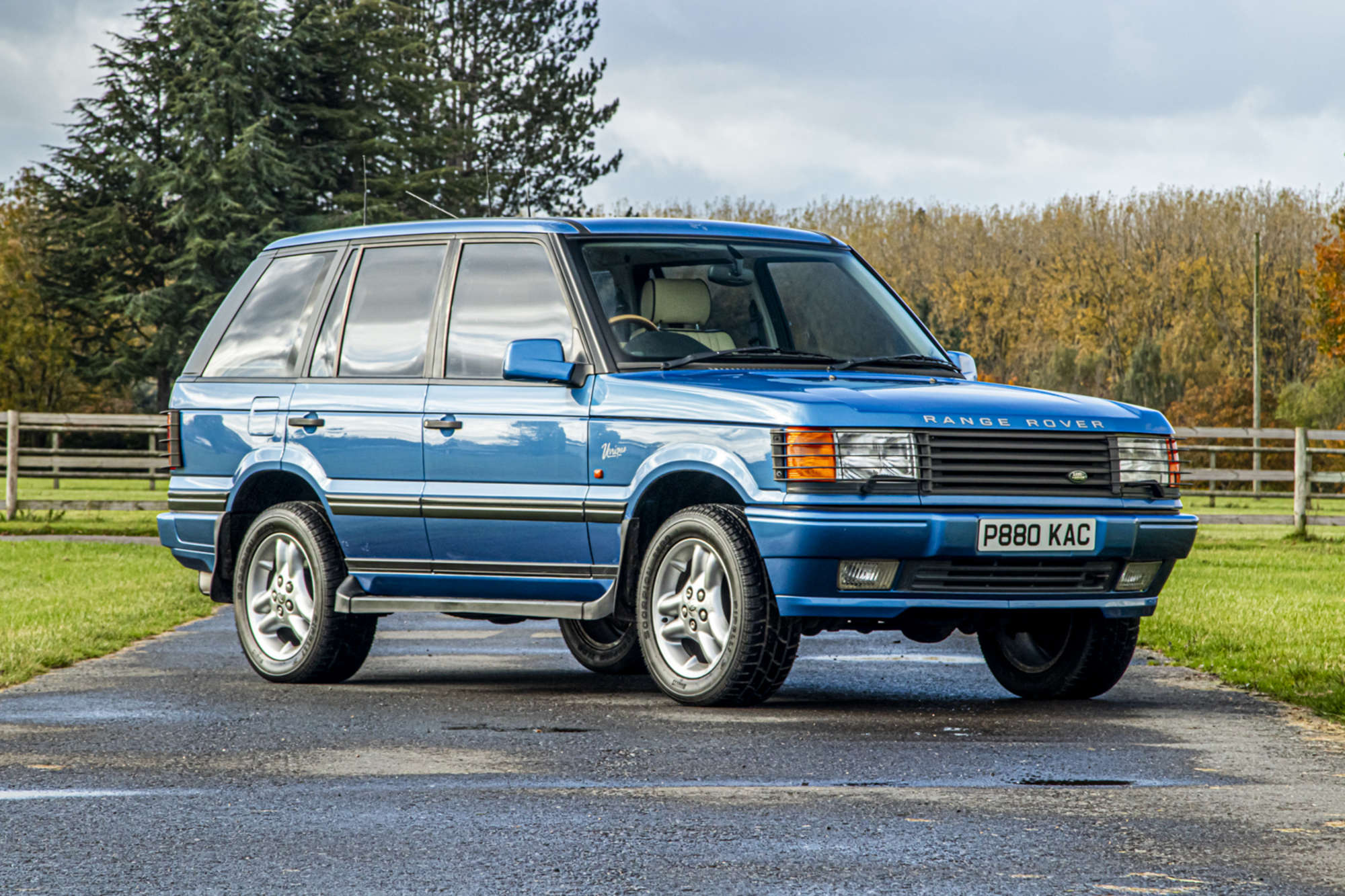 Iconic Auctioneers | 1997 Range Rover P38 HSE Autobiography - Ex Noel -Sold