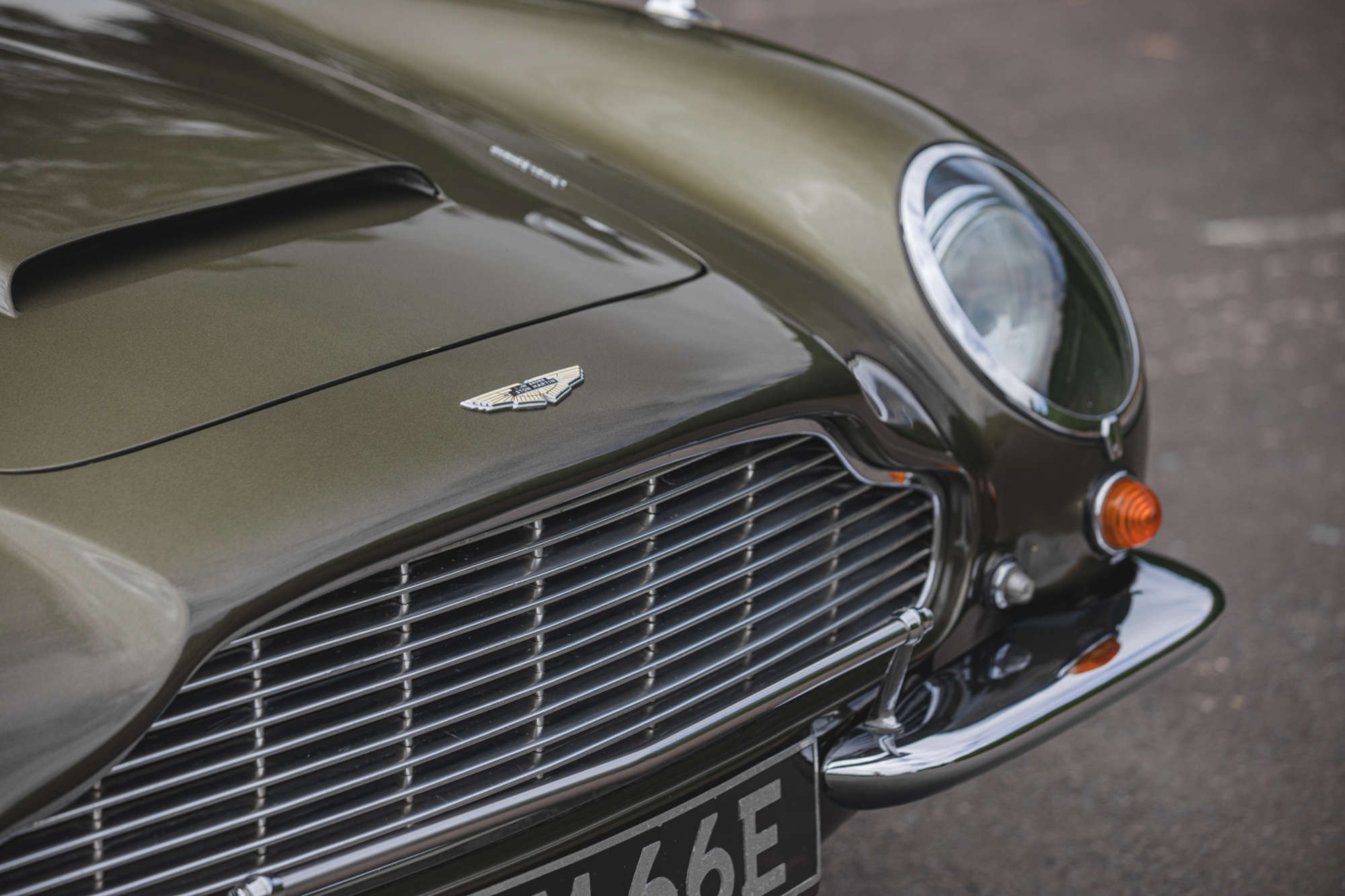 Iconic Auctioneers | 1967 Aston Martin DB6 Vantage-Auction Lot