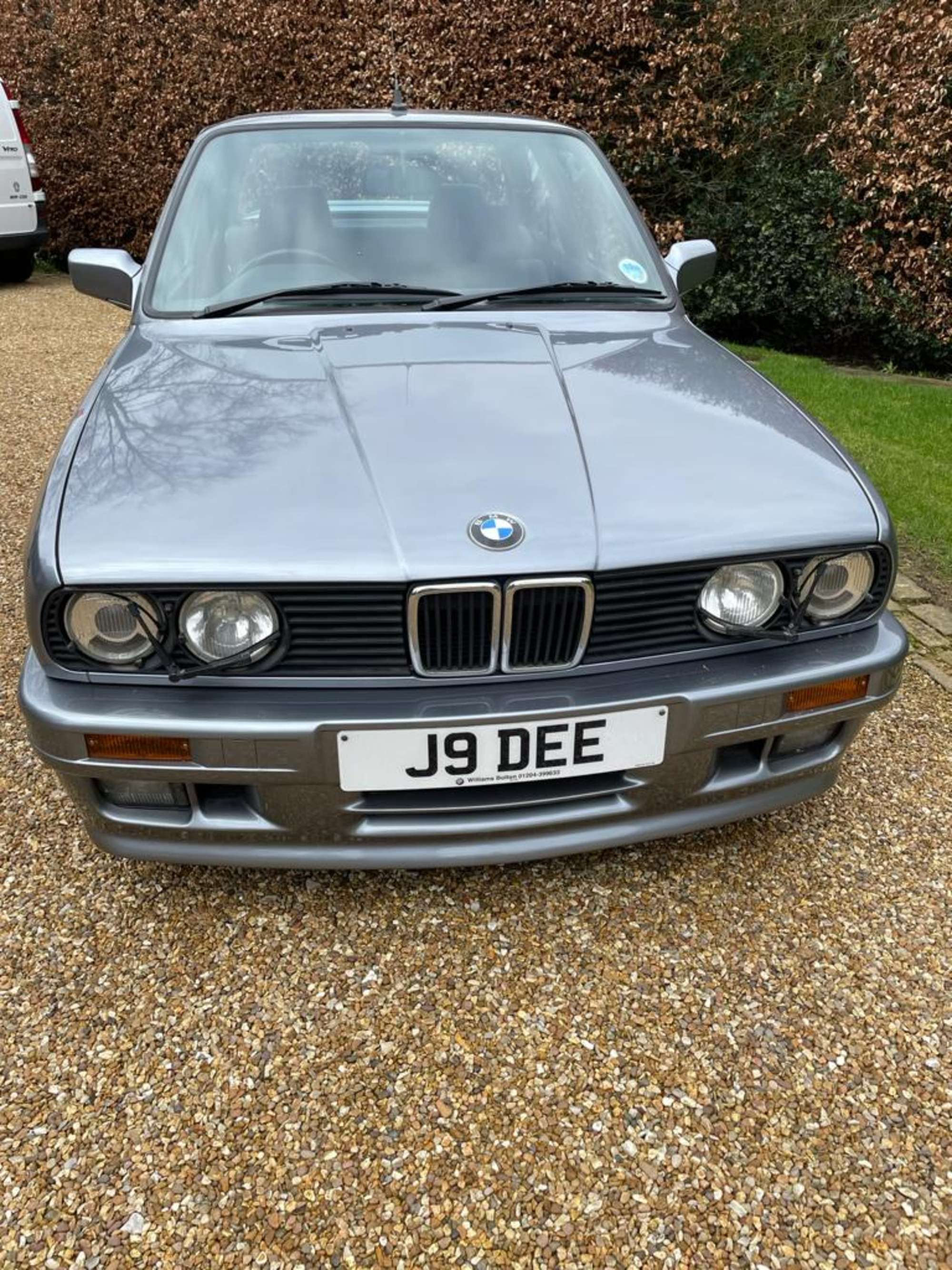 Iconic Auctioneers | 1991 BMW 325i M Sport (E30) M Sport-Sold