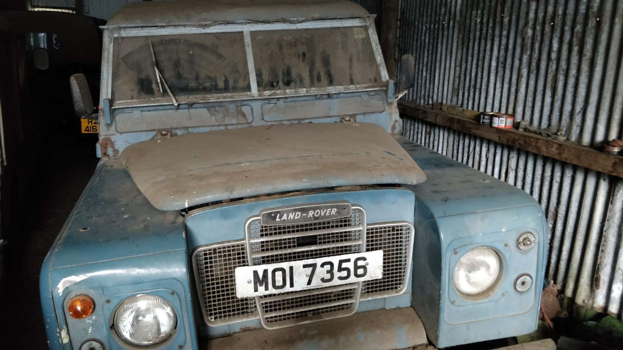 Iconic Auctioneers | 1977 Land Rover 109''-Sold