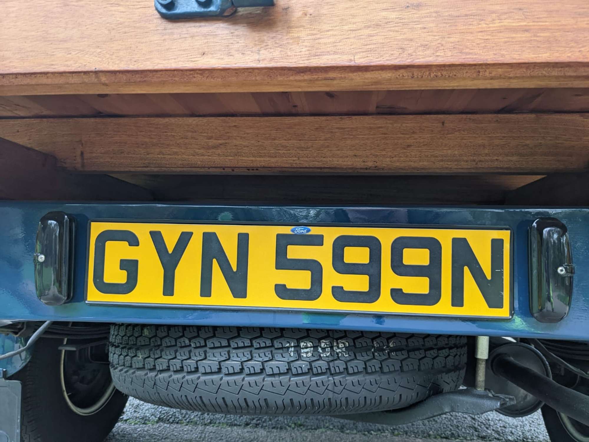 Iconic Auctioneers | 1975 Ford Transit Custom Mk1 Pick Up-Sold