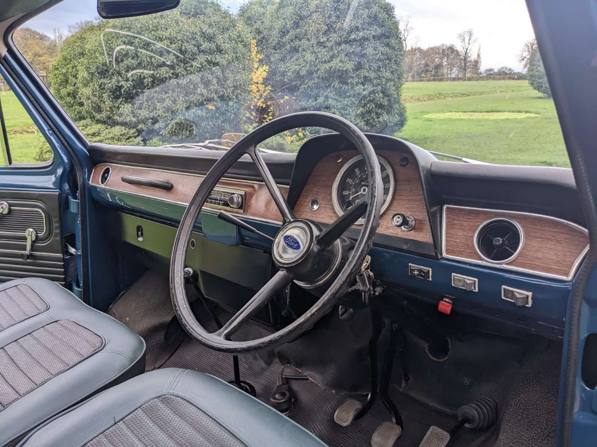 Iconic Auctioneers | 1975 Ford Transit Custom Mk1 Pick Up-Sold